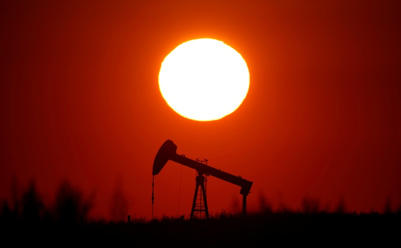 Oil slips below $61 as weak demand outlook weighs - 247 Ureports Oil slips below $61 as weak demand outlook weighs - 247 Ureports